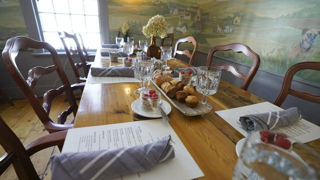 Colby Hill Inn - Henniker, New Hampshire | Nitecrawler